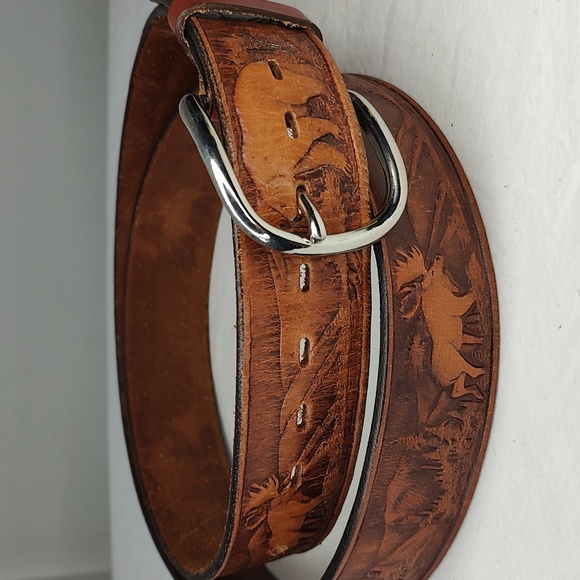 Hamilton Stores Yosemite | Accessories | Vintage Leather Belt Moose ...